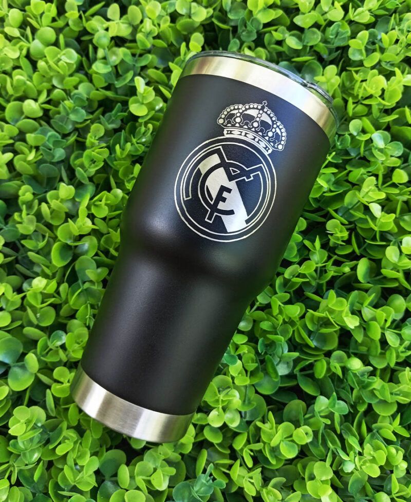Vaso Tipo Yeti Personalizado Real Madrid En Grabado Laser - Variedades ...
